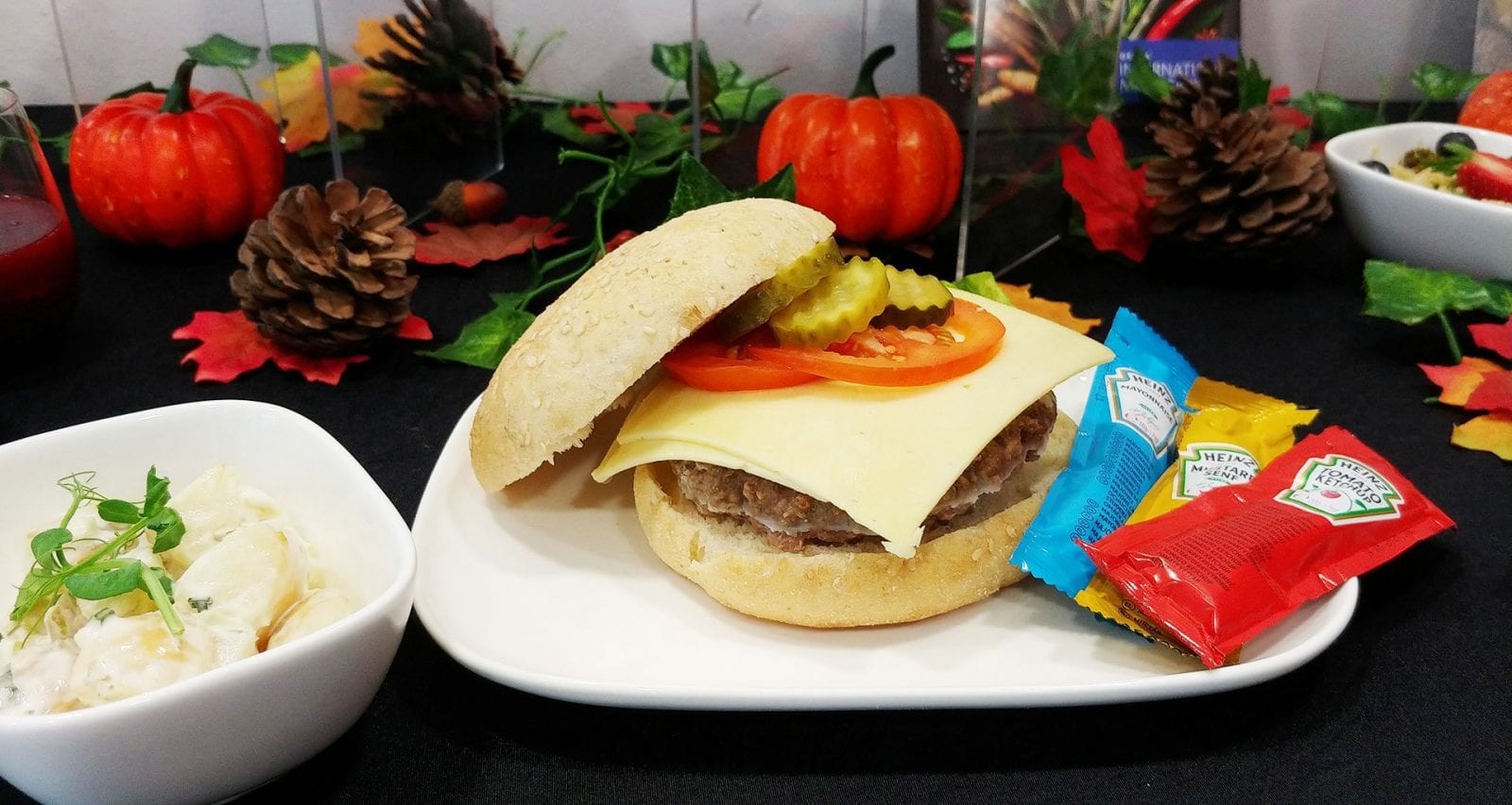 Delta Food - A Look At The Airlines Complimentary Inflight Meals Experience