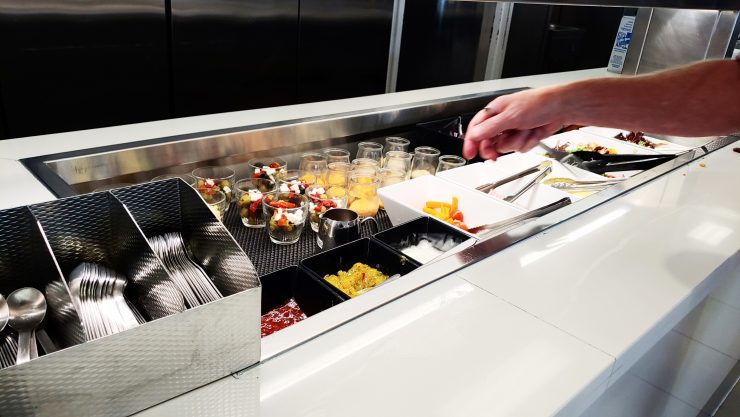 Qantas Inflight Meals Review: Your Guide To Onboard Dining