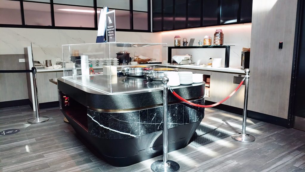Qantas Domestic Food Review 2025: Inflight Meals Worth It?