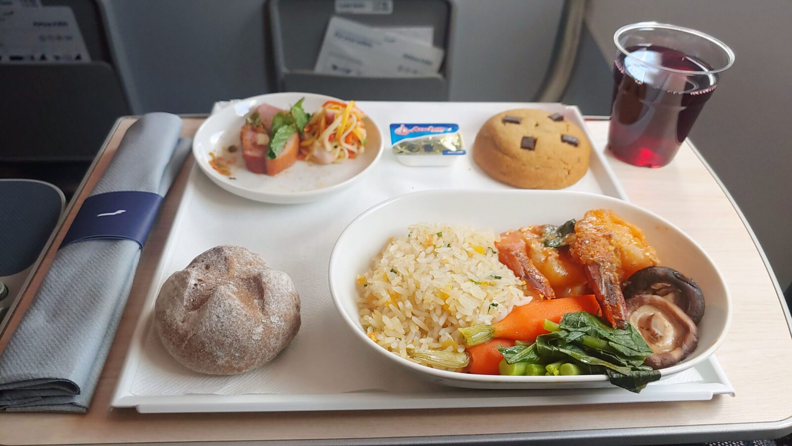 Finnair Meals 2025: Airline Food Guide
