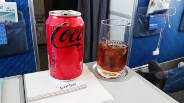 Porter Airlines Meals 2025: Inflight Meal Guide