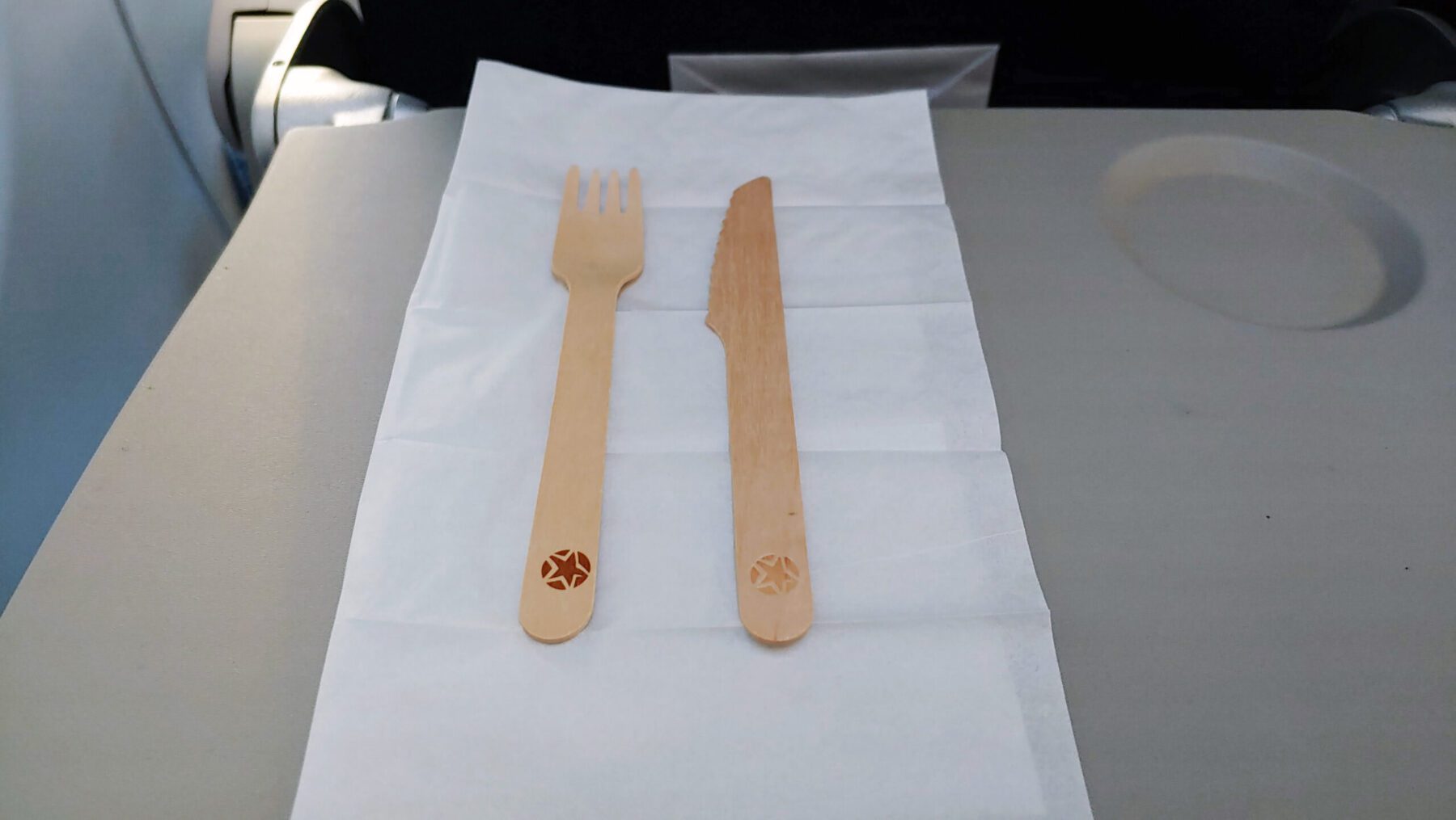 Air Transat Food Review 2025: Bistro Worth €15 Extra?