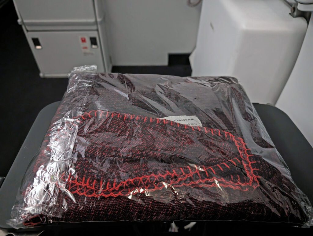 Qantas International Food Review: Economy Meals 2025