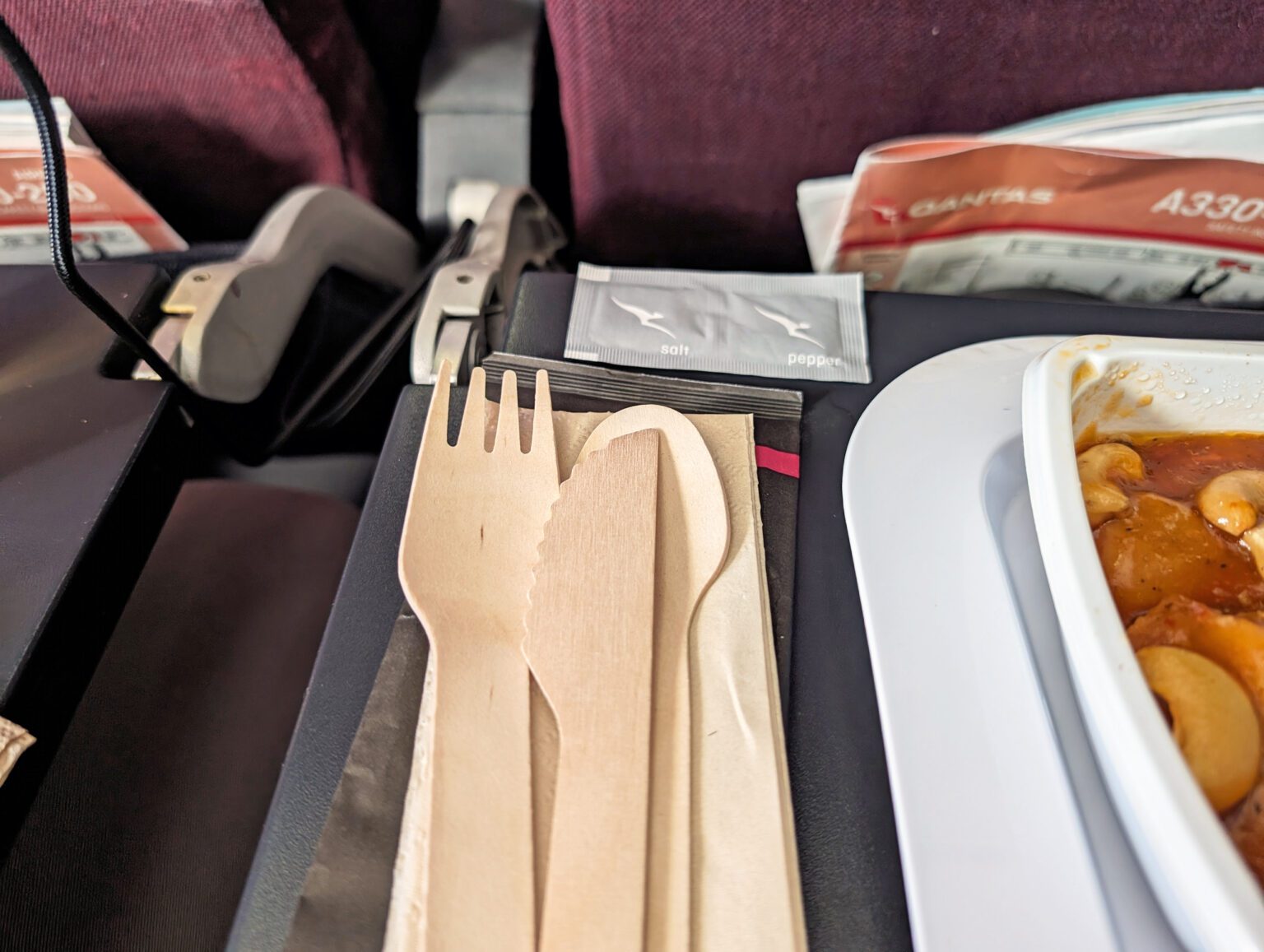 Qantas International Food Review: Economy Meals 2025