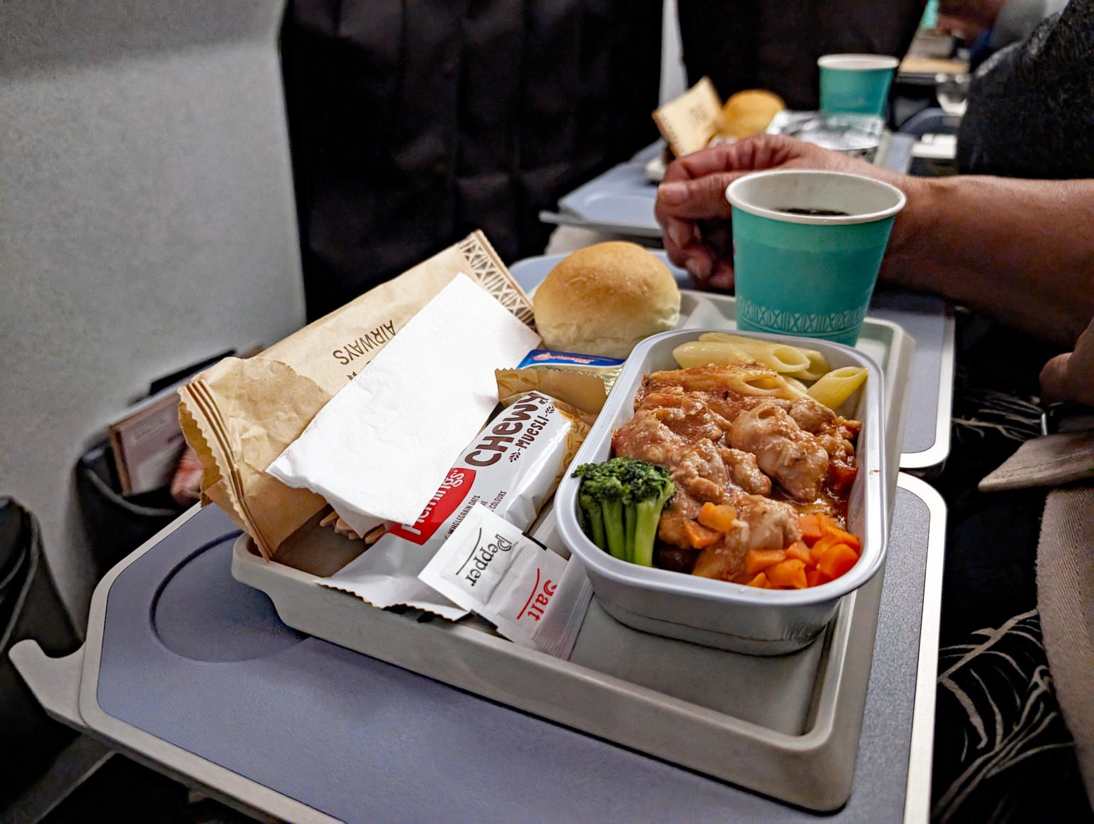 Fiji Airways Food Review 2025: Economy Class Complete Guide