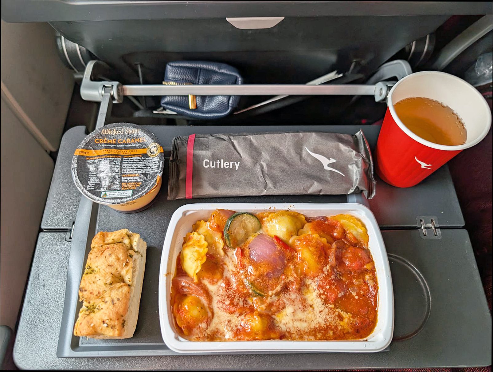Qantas Economy Food Review 2025: New Service Worth The Hype?