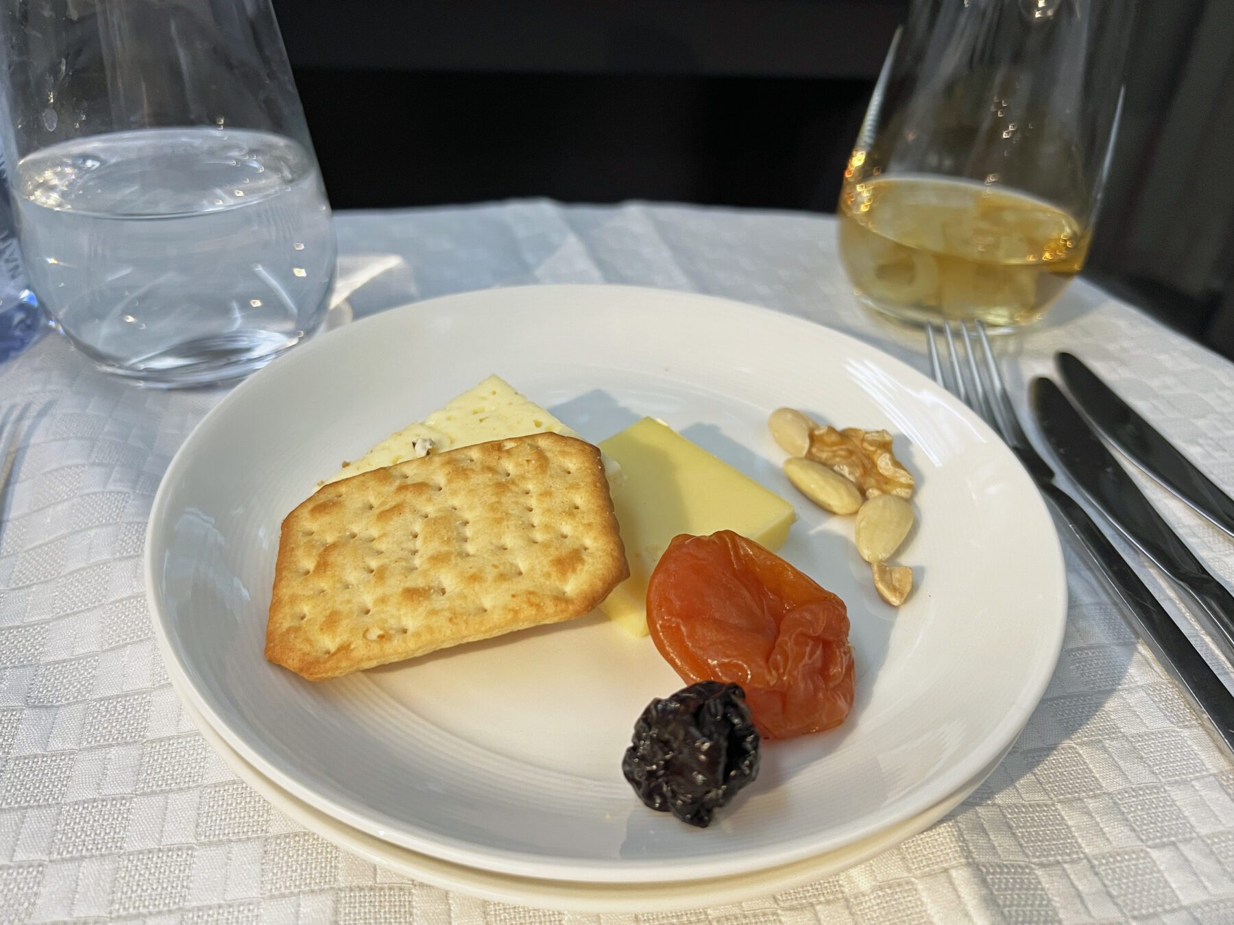EVA Air Food Review 2025: Vienna-Bangkok Business Class Guide