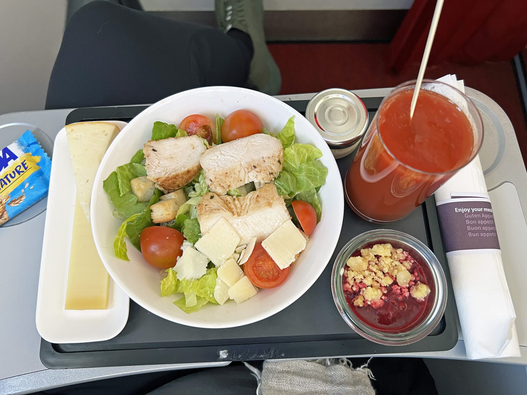 EVA Air Food Review 2025: Vienna-Bangkok Business Class Guide